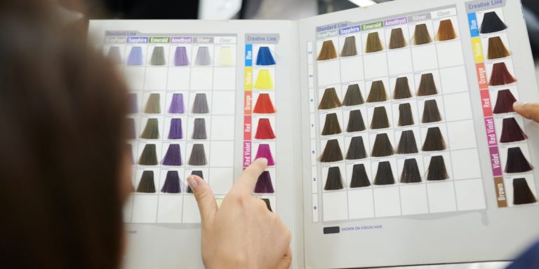 Highlighting Your Own Hair At Home: Complete DIY