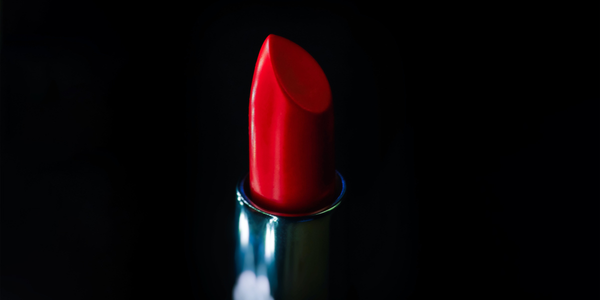 How To Wear Red Lipstick Like A PRO